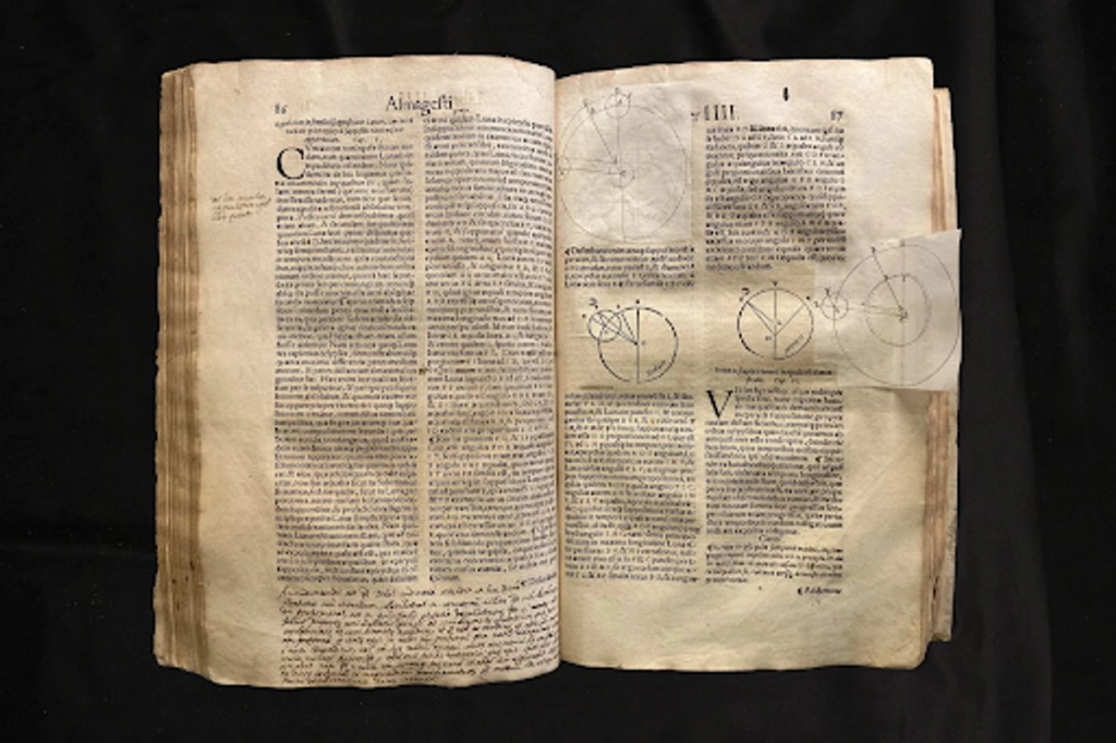 Descubren copia del Almagesto con anotaciones atribuidas a Galileo ...